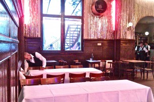 How to Fall in Love in Clärchens Ballhaus – The Needle: Berlin